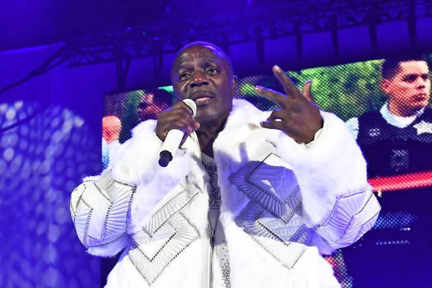 AKON performing at Eventim Apollo LONDON, ENGLAND - APRIL 28: AKON ...