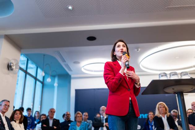 Valerie Hayer Holds A Campaign Meeting - Toulouse France s group Renew ...