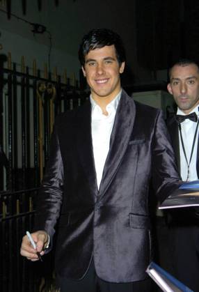 THE GREASE GALA AT THE PICCADILLY THEATRE DANNY BAYNE AT THE GREASE ...