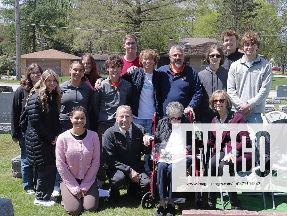 Syndication: Pontiac Daily Leader Descendants of Pvt. William Clark and ...