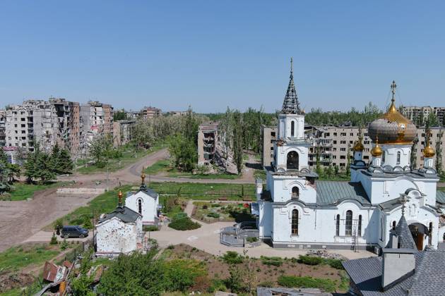 RUSSIA, DONETSK PEOPLE S REPUBLIC - : A view of the Karansky quarry in ...
