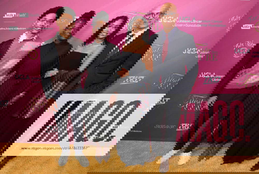 BEVERLY HILLS, CA - May 10: Sayeed Shahidi, Keri Shahidi, Yara Shahidi ...