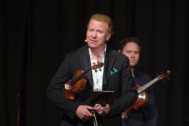 Concert Los Angeles 1943 Escape to Paradise with opera singer Thomas ...