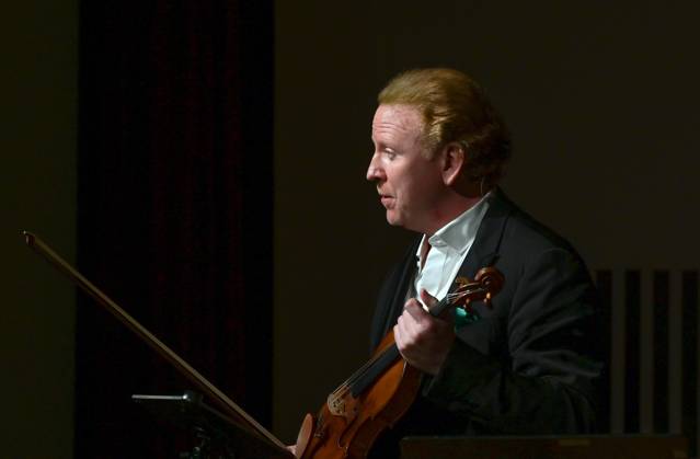 Concert Los Angeles 1943 Escape to Paradise with opera singer Thomas ...