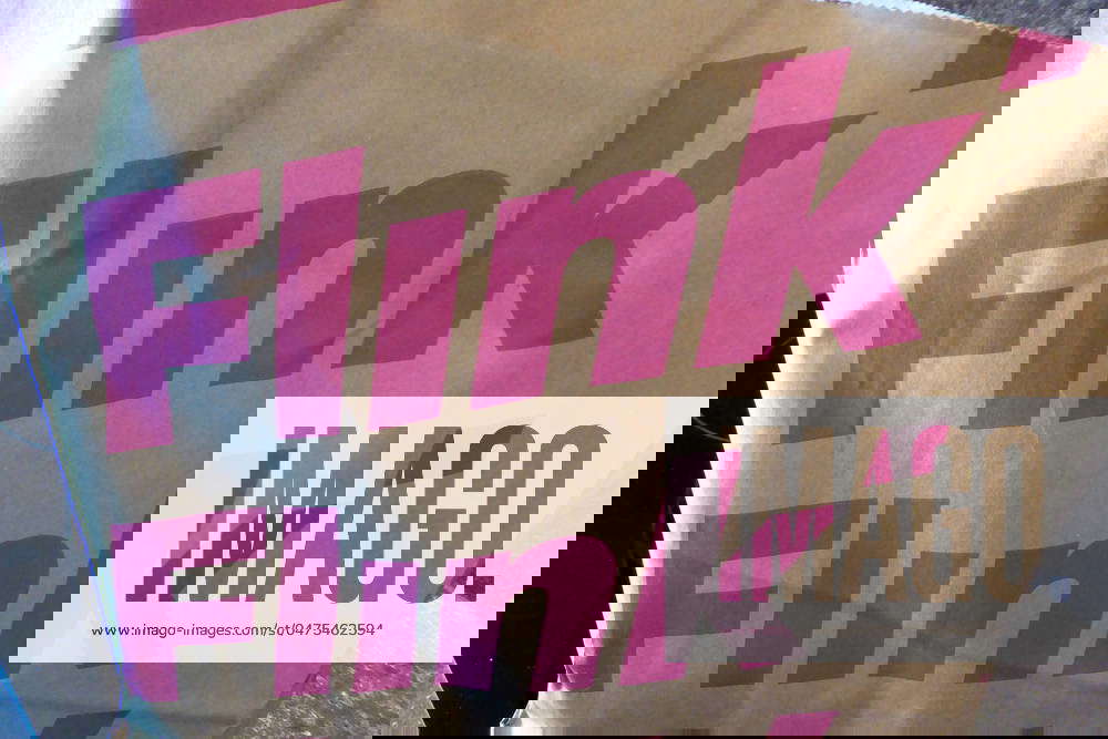 Flink logo bag from the food delivery service Flink logo from the food ...