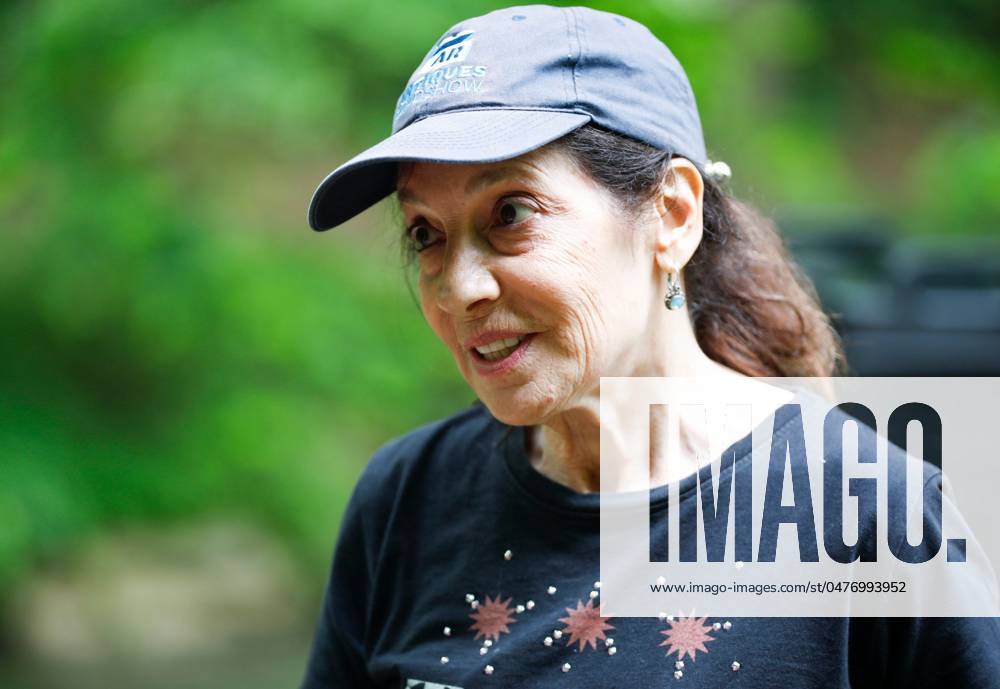 Syndication: The News-Leader Antiques Roadshow Executive Producer ...