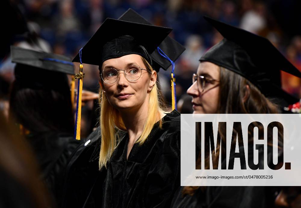 Syndication: Worcester Telegram Lyndsey Nicole Delorto of Auburn looks ...