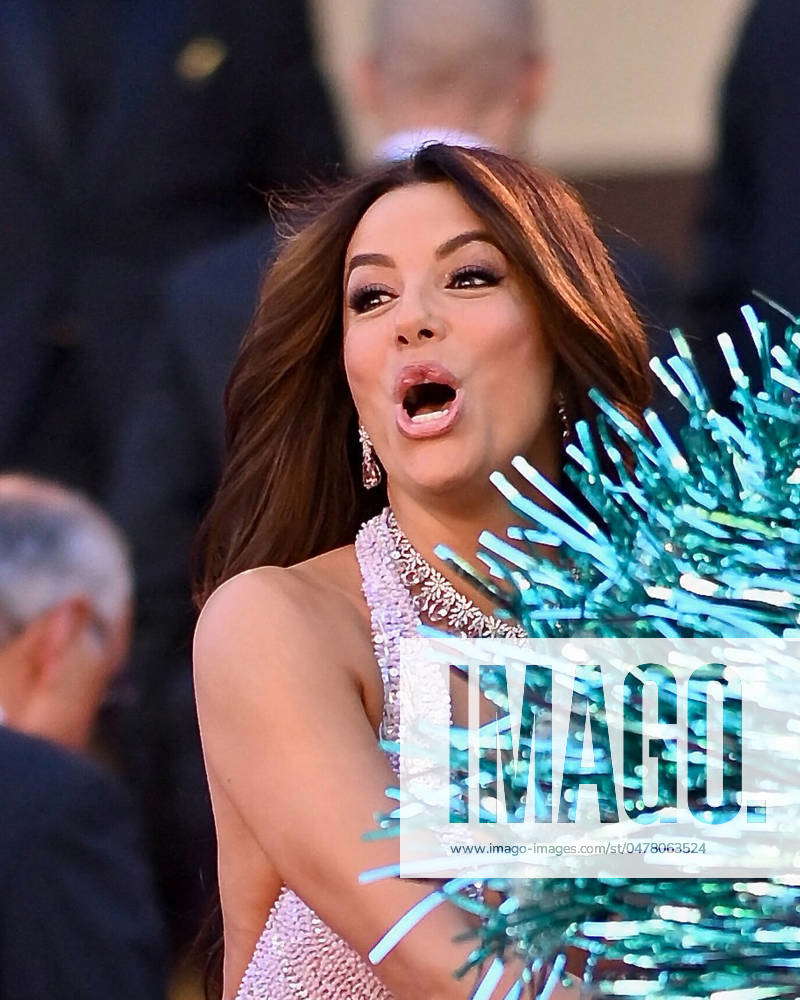 Cannes - Kinds Of Kindness Red Carpet Aishwarya Rai Bachchan and Eva ...