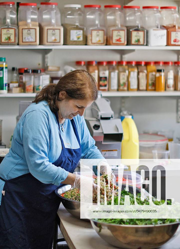 Syndication: The Patriot Ledger Rafca Cardoos mixes fresh made ...