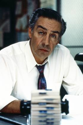 LAW & ORDER, Jerry Orbach, Point of View, season 3, ep. 9, aired 11 25 ...