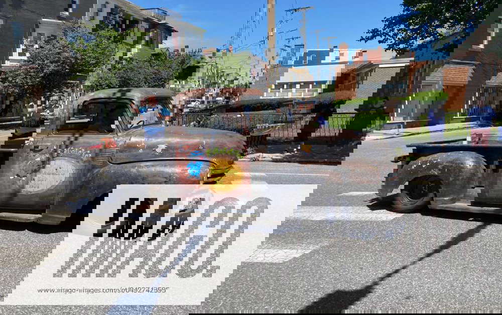 Syndication: York Daily Record Street rods rolled through downtown York ...