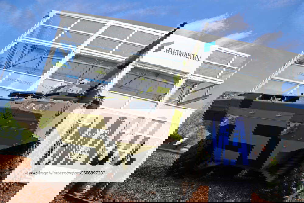 A Skyranger 30 air defense system based on the Boxer wheeled armored ...