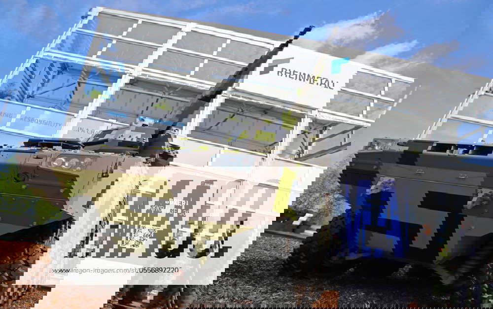 A Skyranger 30 air defense system based on the Boxer wheeled armored ...