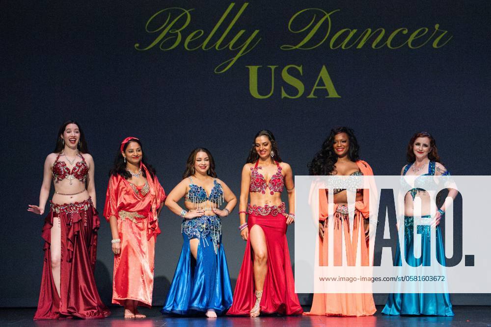 Syndication: Statesman Journal Belly dancers take photos after the ...