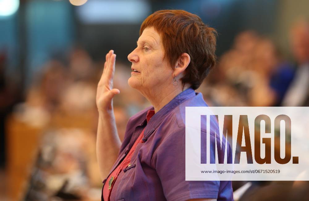 PTB Alice Bernard takes the oath at the first plenary session of the ...