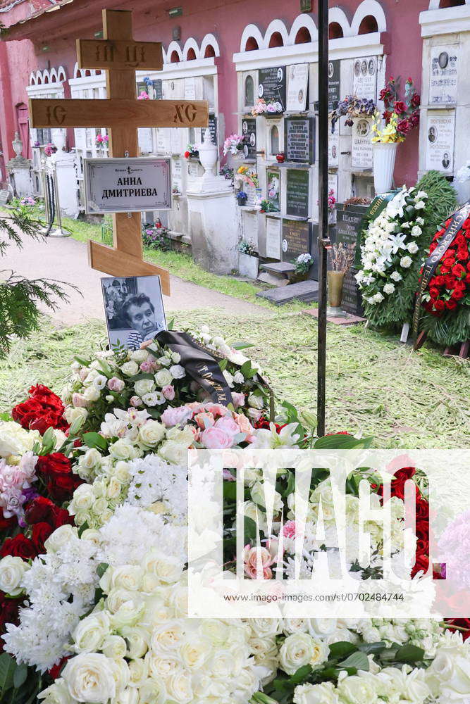 RUSSIA, MOSCOW - JUNE 27, 2024: The grave of sports commentator Anna ...