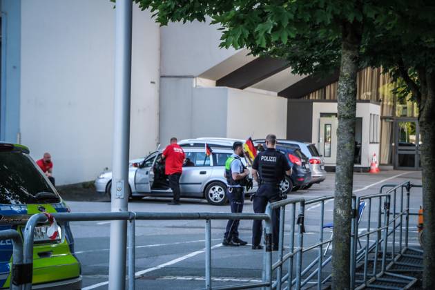 Grugahalle, Messe Essen, AfD federal party conference, rainbow flags ...