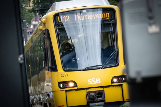 Light rail in Hohenheimer Strasse 20240701 SSB, ÖPNV, Stadtbahn, VVS ...