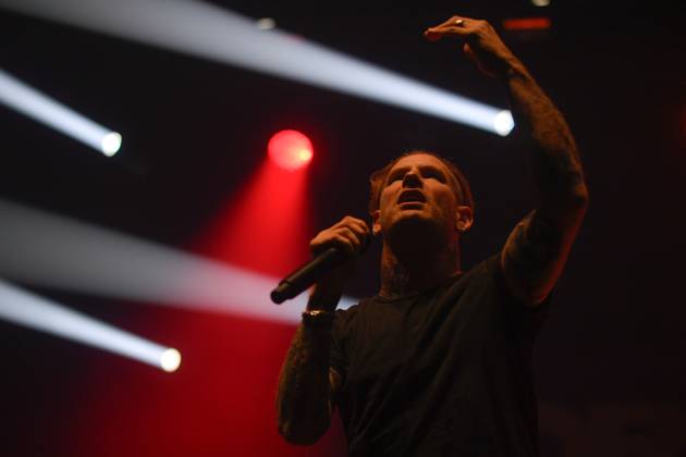 Corey Taylor Performs Live - Paris American musician Corey Taylor ...
