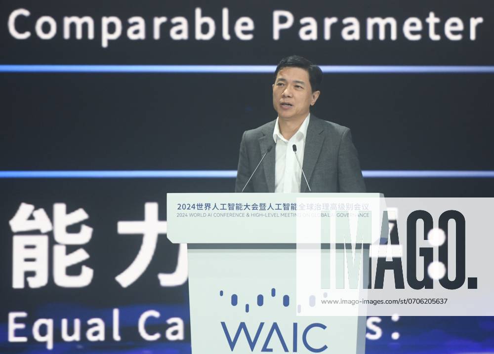 Robin Li At 2024 WAIC in Shanghai Robin Li, founder, chairman, and CEO of Baidu, is delivering a
