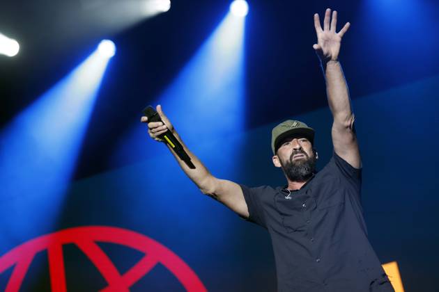 Singer Gentleman on the Red Stage at the Summerjam Festival 2024 at ...