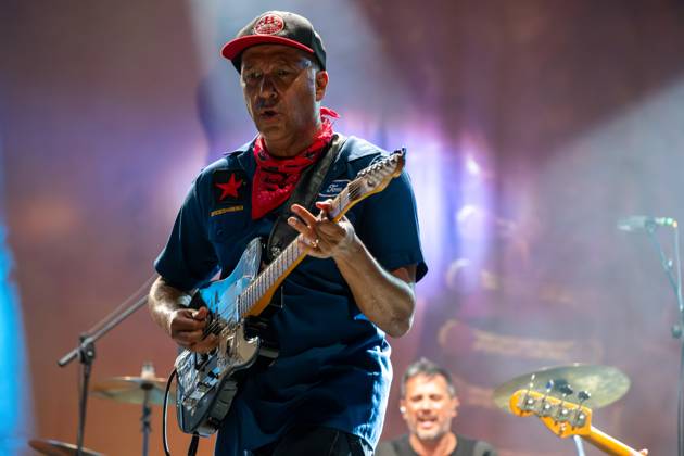 Tom Morello live performs in Villafranca Tom Morello, stage name of ...