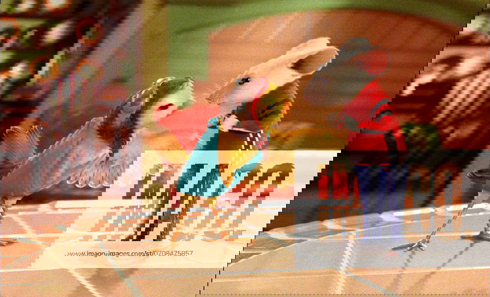 Stuart Little 2 - filmstill MARGALO & STUART LITTLE in Stuart Little 2 ...