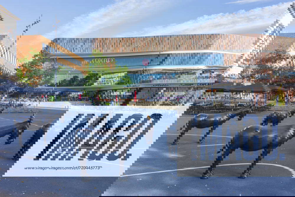 Minto shopping center, artwork Donkey s Way Mönchengladbach Nordrhein ...