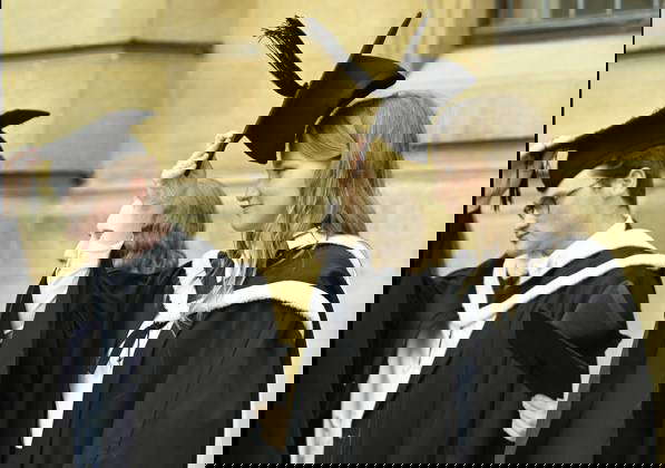 Princess Elisabeth takes part in the Oxford University graduation ...