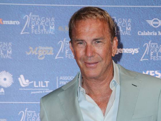 Kevin Costner Honored At Magna Graecia Festival - Italy Kevin Costner ...