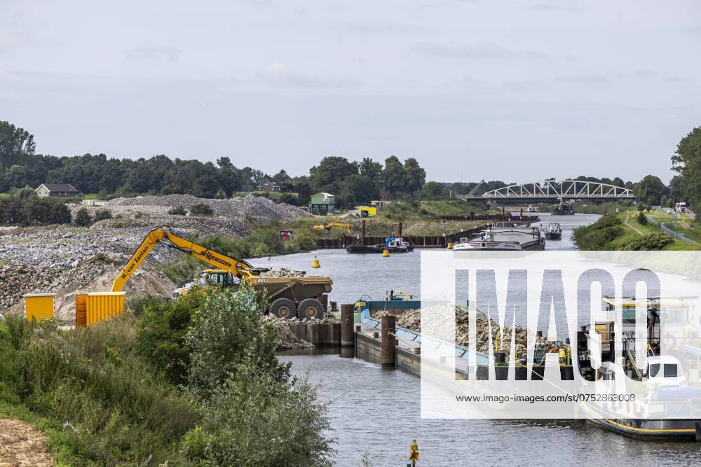 BERG - Stones at the Julianakanaal, which will be used to reinforce the ...