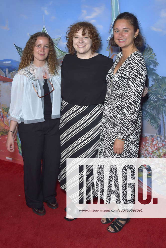 Hannah Beach, Sophie Stacey and Phoebe Campbell Harris at the awards ...