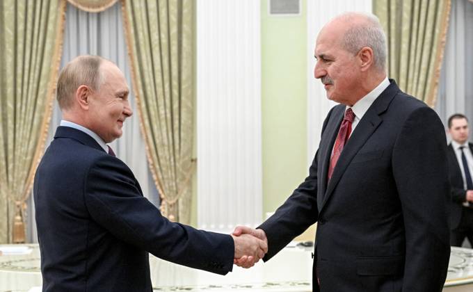 RUSSIA, MOSCOW - : Russia s President Vladimir Putin makes remarks ...