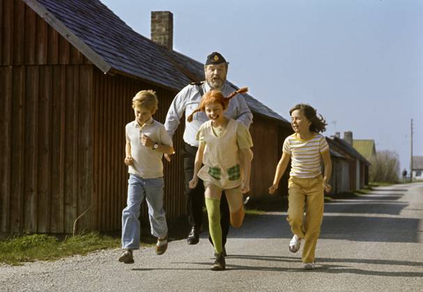 1970 05 12 Child actors Inger Nilsson, Par Sundberg, Maria Persson with ...