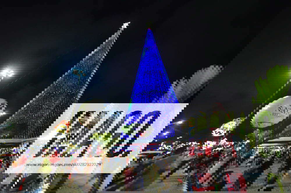 110-meter tree is lit at Christmas in Rio Grande do Norte Natal (rn ...