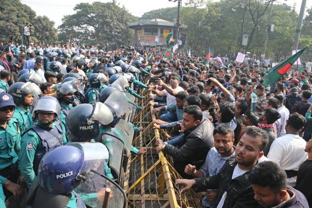 BNP Supporters Protest - Dhaka Supporters and members of the Bangladesh ...