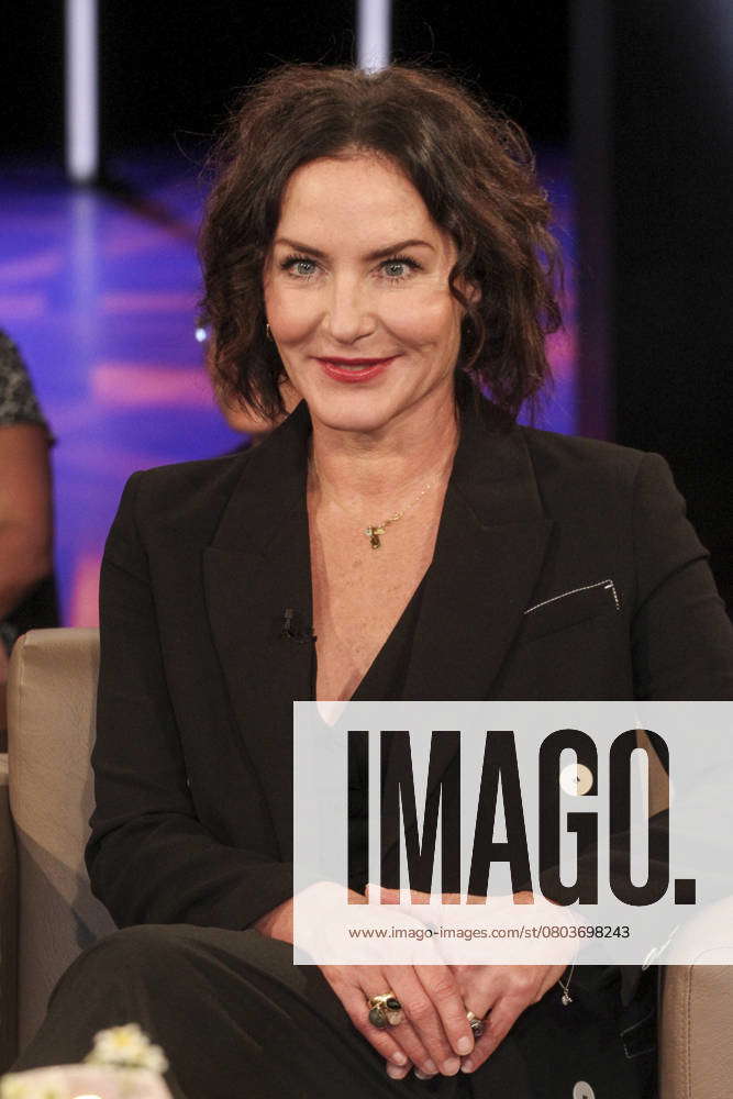 Marisa Burger German Actress ZDF Rosenheim Cops to Guest in the NDR ...