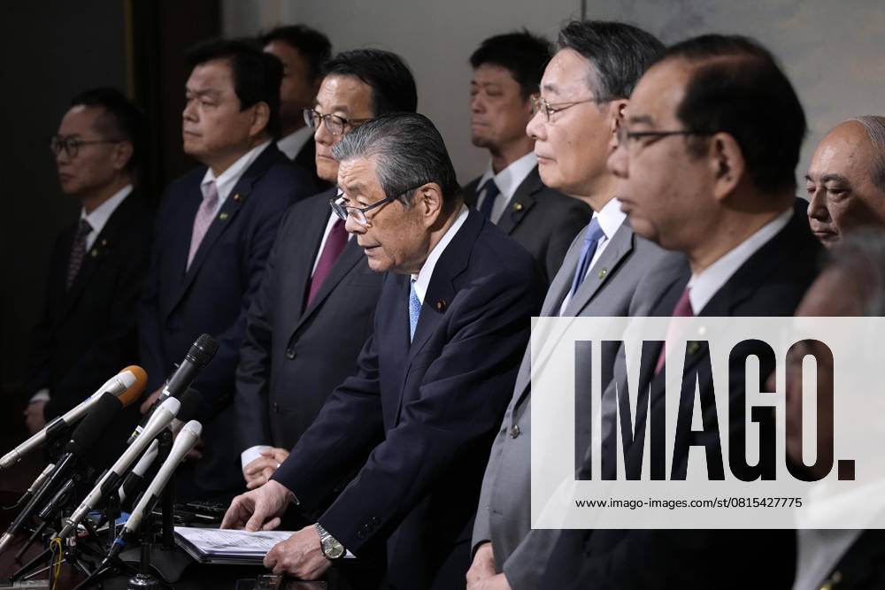 Japan ruling LDP secretary general in Beijing Hiroshi Moriyama ...