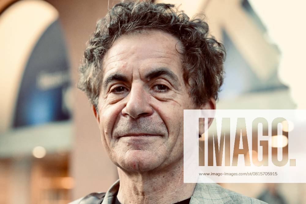 Etienne Klein Portrait - Strasbourg Etienne Klein, physicist ...