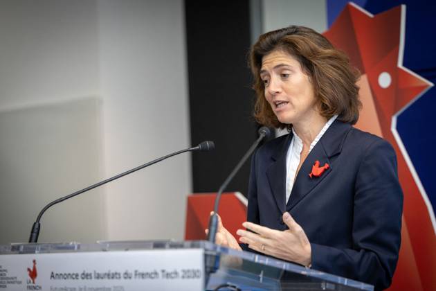 Semiconductors Stock Photos – High-Quality Images for Licensing | IMAGO